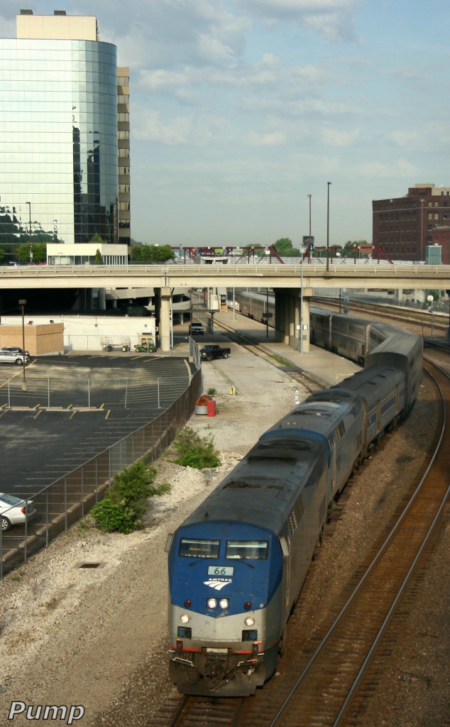 Eastbound Amtrak Southwest Chief Train #4
